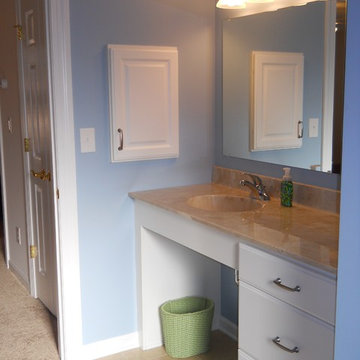 Wheelchair Accessible Vanity - Photos & Ideas | Houzz