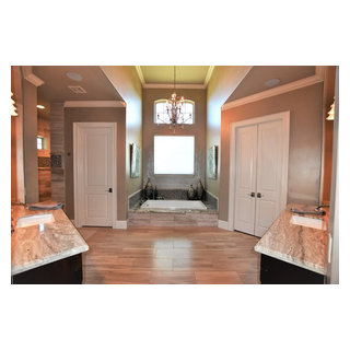 Willowcreek Ranch Custom Home - Classique Chic - Salle de Bain ...