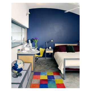 700 square foot House and Garden - Modern - Bedroom - Houston - by M+A ...