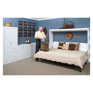 And voila... The Cosmopolitan bed is open and ready for guests ...