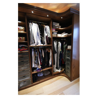 Bespoke walk-in wardrobe & dressing room - Contemporary - Closet ...