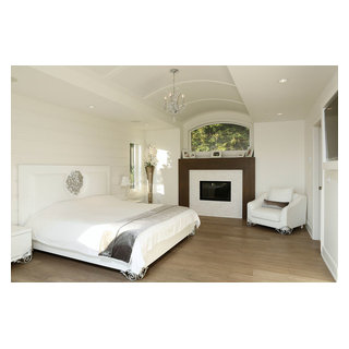 Chalet - Modern - Bedroom - Vancouver - by Paramax Homes | Houzz IE