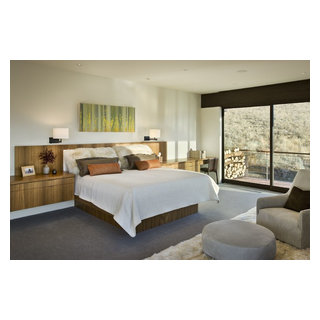 Contemporary Home in Sun Valley - Contemporary - Bedroom - Boise - by ...