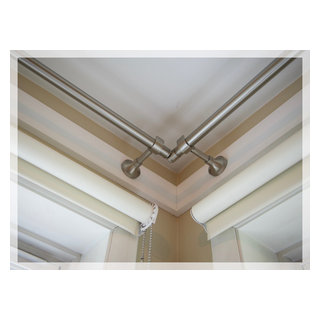 Detail of corner drapery hardware - Classique - Chambre - Burlington ...