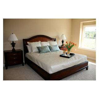 Empty Master Bedroom - Traditional - Bedroom - Philadelphia - by Staged ...