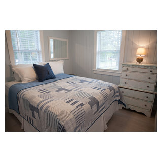 Fleetwood Shack - Cape Cod Vacation Rental - Beach Style - Bedroom ...