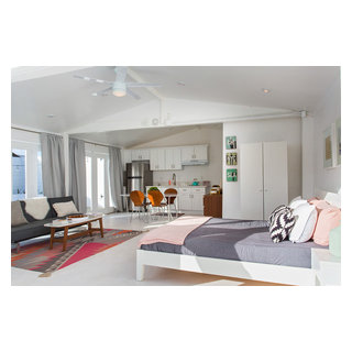 Garage converted into a studio in Los Angeles - Bedroom - Bilbao - by R ...