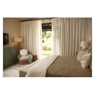 Guest Bedroom - Tropical - Bedroom - Atlanta - by Carter Kay Interiors ...