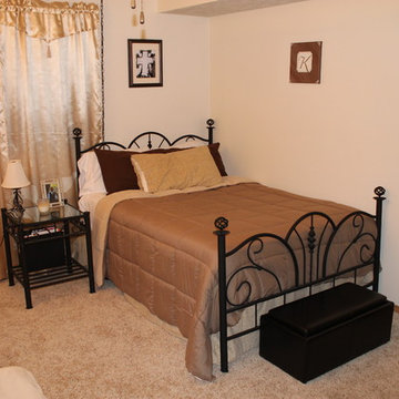 Guest Bedroom Craft Room - Photos & Ideas | Houzz