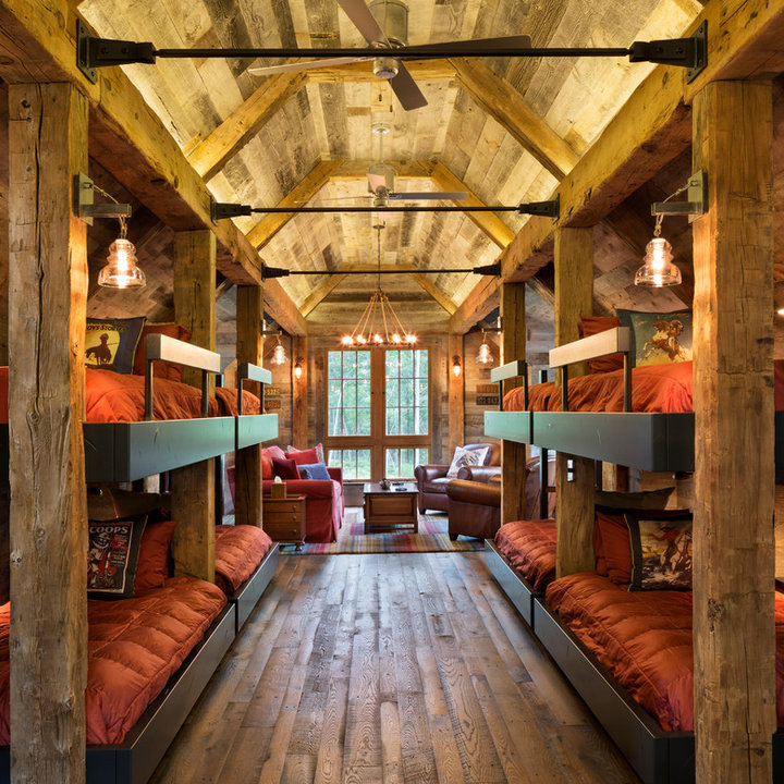 Rustic Bunk House - Photos & Ideas | Houzz