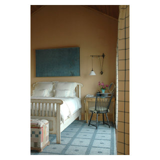 Point Abino, Ontario - Rustic - Bedroom - Toronto - by Barbara Gisel ...