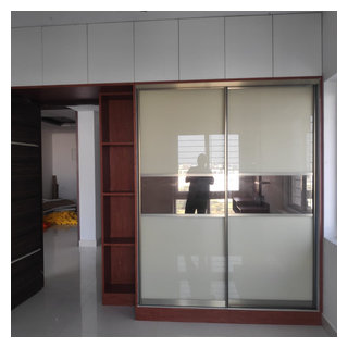 Profile Framing Slider Wardrobe - Modern - Bedroom - Hyderabad - by ...