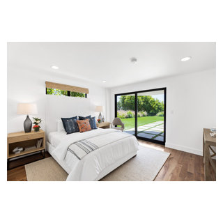 Beach Style Bedroom - Beach Style - Bedroom - Los Angeles | Houzz