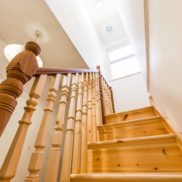 Split Level Traditional Staircase - Photos & Ideas | Houzz