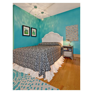 Teenage Girls Explorer's Bedroom - Rustic - Bedroom - Dallas - by House ...