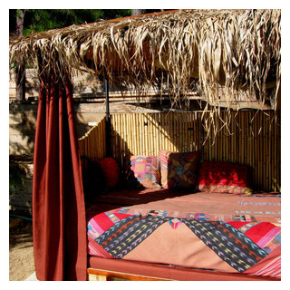 Tiki bed interior - Tropical - Bedroom - Los Angeles - by Juboka Ltd ...