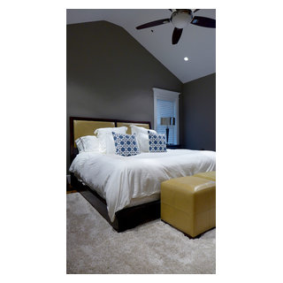Traditional Cottage - Traditional - Bedroom - Houston - by Steven Allen ...