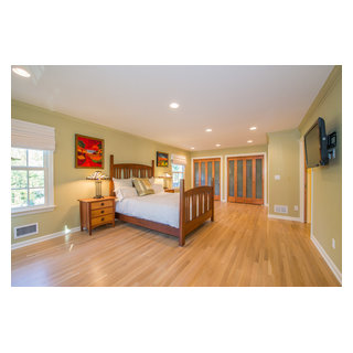 Universal Design Master Suite & Bathroom Remodel - Arts & Crafts ...