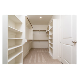 811 San Saba E - Traditional - Closet - Dallas - by | Houzz