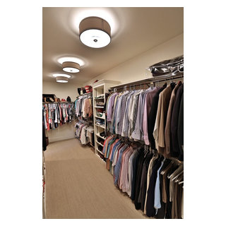 Anderson - Traditional - Closet - Chicago - by The Atkins Group | Houzz