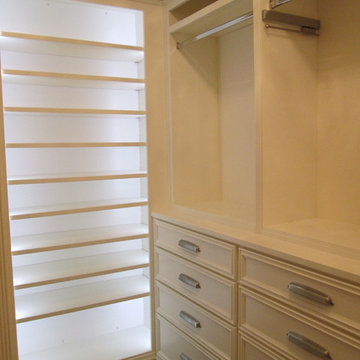75 Walk-In Closet Ideas You'll Love - January, 2025 | Houzz