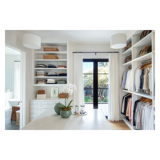 Big Ranch II - Farmhouse - Closet - San Francisco - by Miretti Design ...