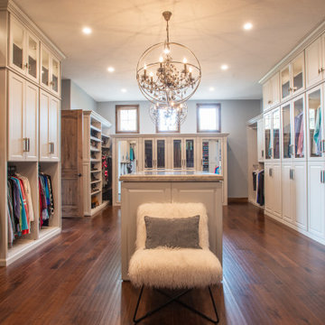 75 Vaulted Ceiling Closet Ideas You'll Love - December, 2023 | Houzz