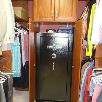 Hidden Closet Safe - Photos & Ideas | Houzz