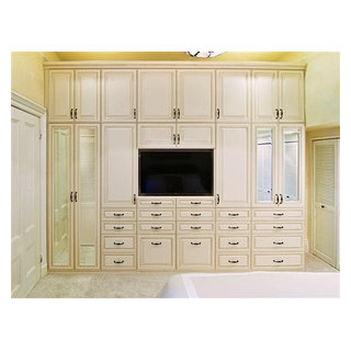 Closets and Storage - Traditional - Closet - Miami - by Alpha Closets ...