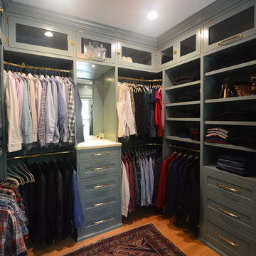 Curved Closet Rod - Photos & Ideas | Houzz