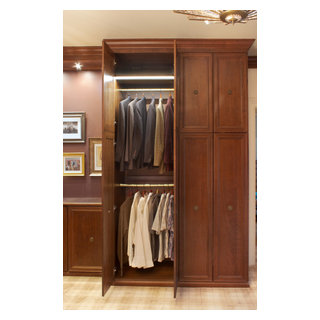 Gentleman's Closet - Traditional - Closet - New York - by Rylex Custom ...