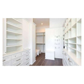 His & Hers Master Walk-in Closet - Craftsman - Closet - Los Angeles ...