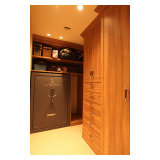 Hunting Closet - Traditional - Closet - Other | Houzz