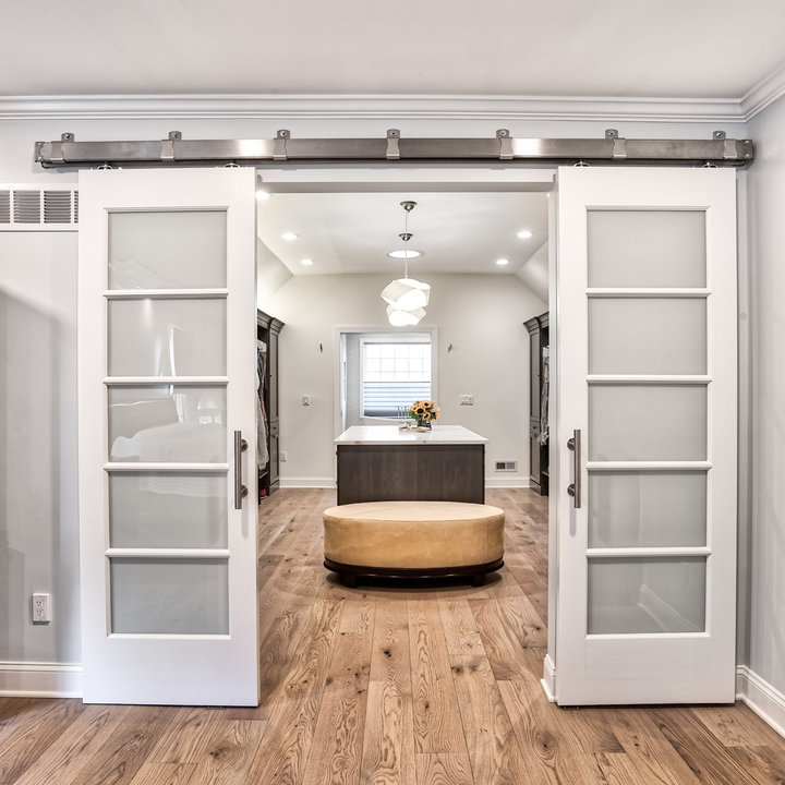 75 Most Popular 75 Beautiful Walk-in Wardrobe Ideas & Designs Design ...