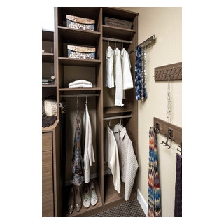 Tenino Walnut Reach-In Closet Display - Campbell Showroom ...