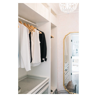 The Ginger Home Master Closet - Éclectique - Armoire et Dressing ...