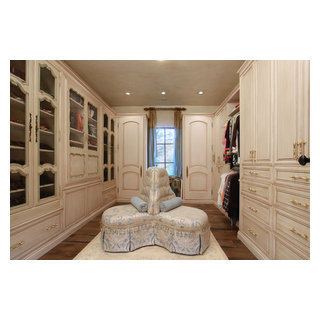 Tuscan Villa - Mediterranean - Closet - St Louis - by User | Houzz