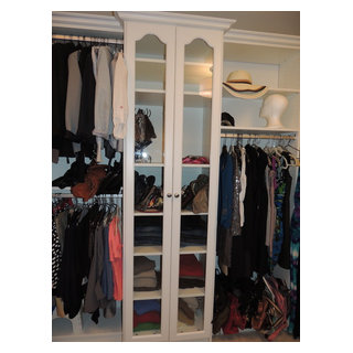 Walk in Closets - Traditional - Closet - Philadelphia - by Bella ...