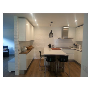 Reforma completa - Tiana - Contemporary - Kitchen - Barcelona - by mes ...