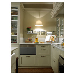 Una cocina de elegancia clásica - Transitional - Kitchen - Barcelona ...