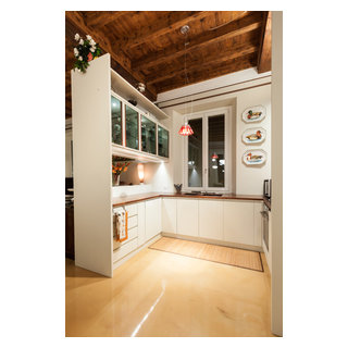 La casa sul lago - Farmhouse - Kitchen - Milan - by Studio Pinna ...