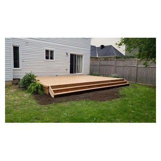 14' x 22' Backyard Wood Deck - Modern - Deck - Ottawa - by Mjolnir ...