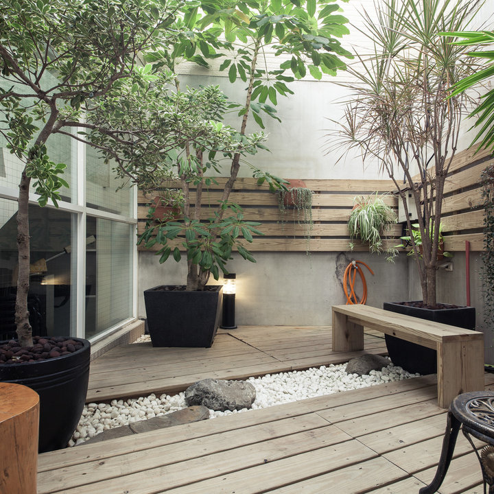 75 Beautiful Courtyard Deck Ideas & Designs - December 2022 | Houzz AU
