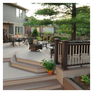 AZEK Harvest Collection in Brownstone. Premier Rail in Kona® with ...