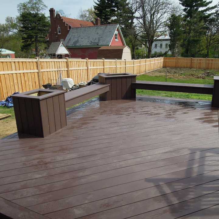2 Tier Deck - Photos & Ideas | Houzz