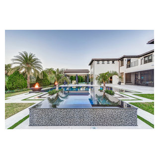 Capri - Limestone Pool Deck Pavers - Costero - Terraza y balcón - Miami ...