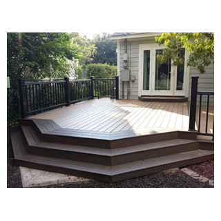 Composite deck with Radiance Railing and octo seating area - Estilo ...