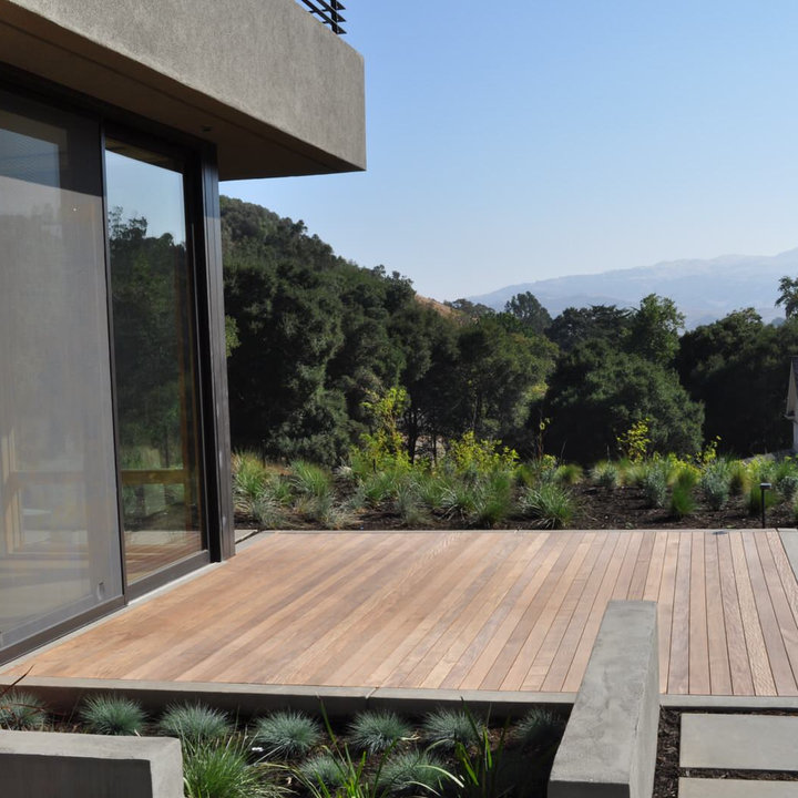 Staggered Concrete Stepping Pads - Photos & Ideas | Houzz