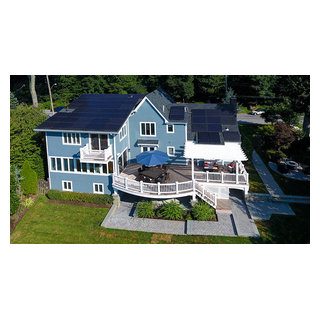 Expansive Ipe Deck with Pergola (aerial view) - Costero - Terraza y ...