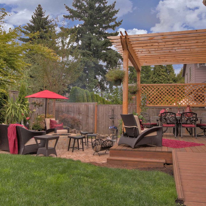 Paver Courtyard - Photos & Ideas | Houzz